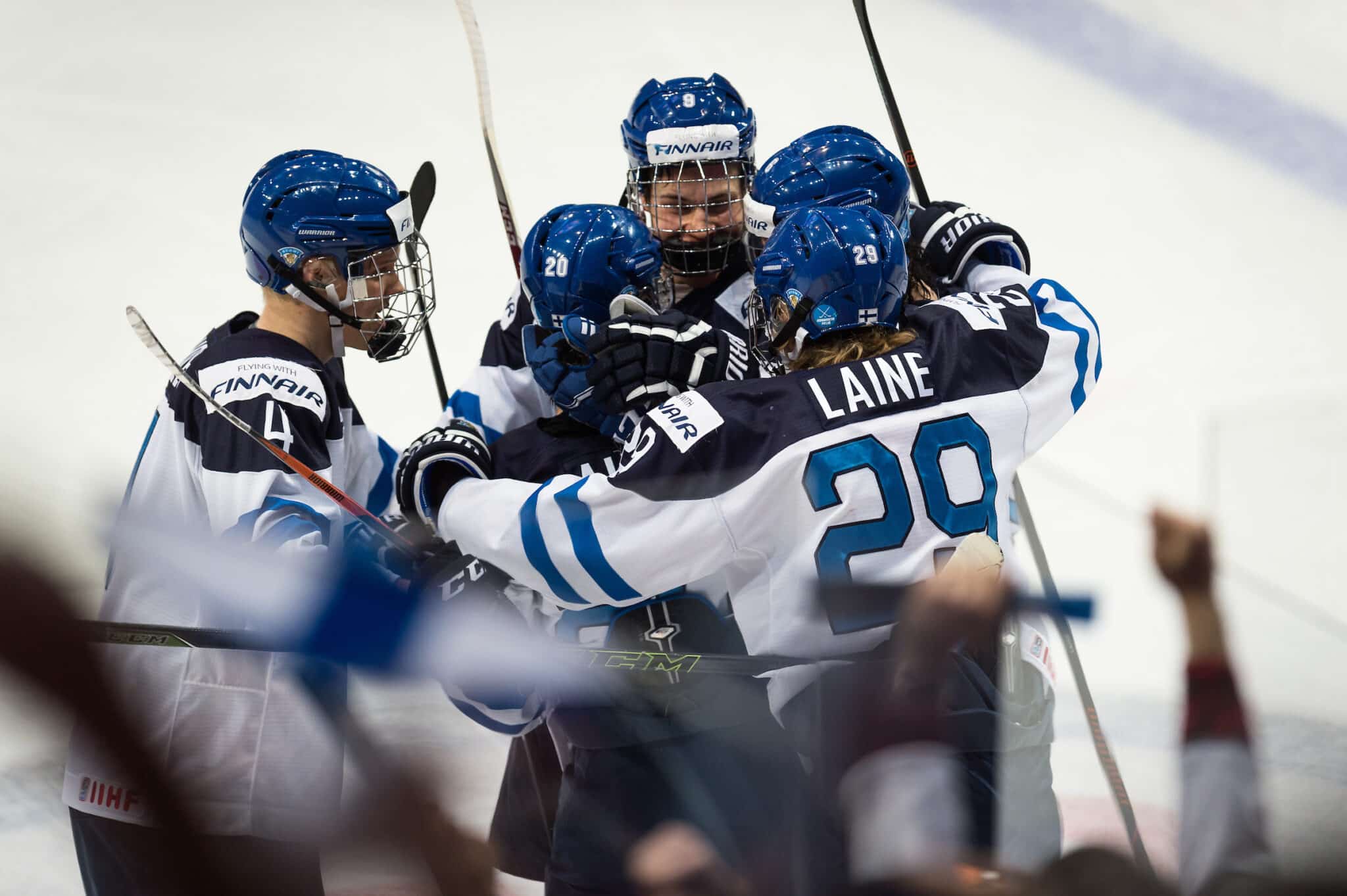 Patrik Laine latasi mielipiteensä polttavasta puheenaiheesta