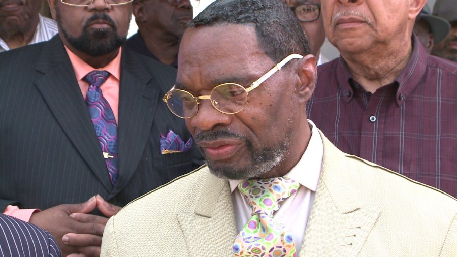 Community mourns death of Rev. Walter Womack