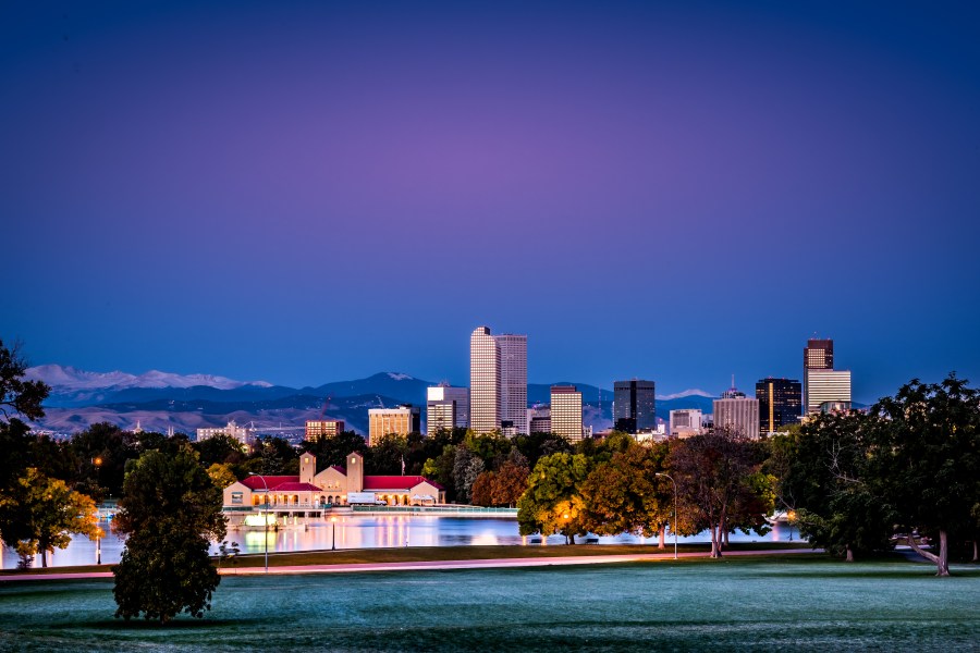 Denver weather: Sunny skies and mild today, warm week ahead