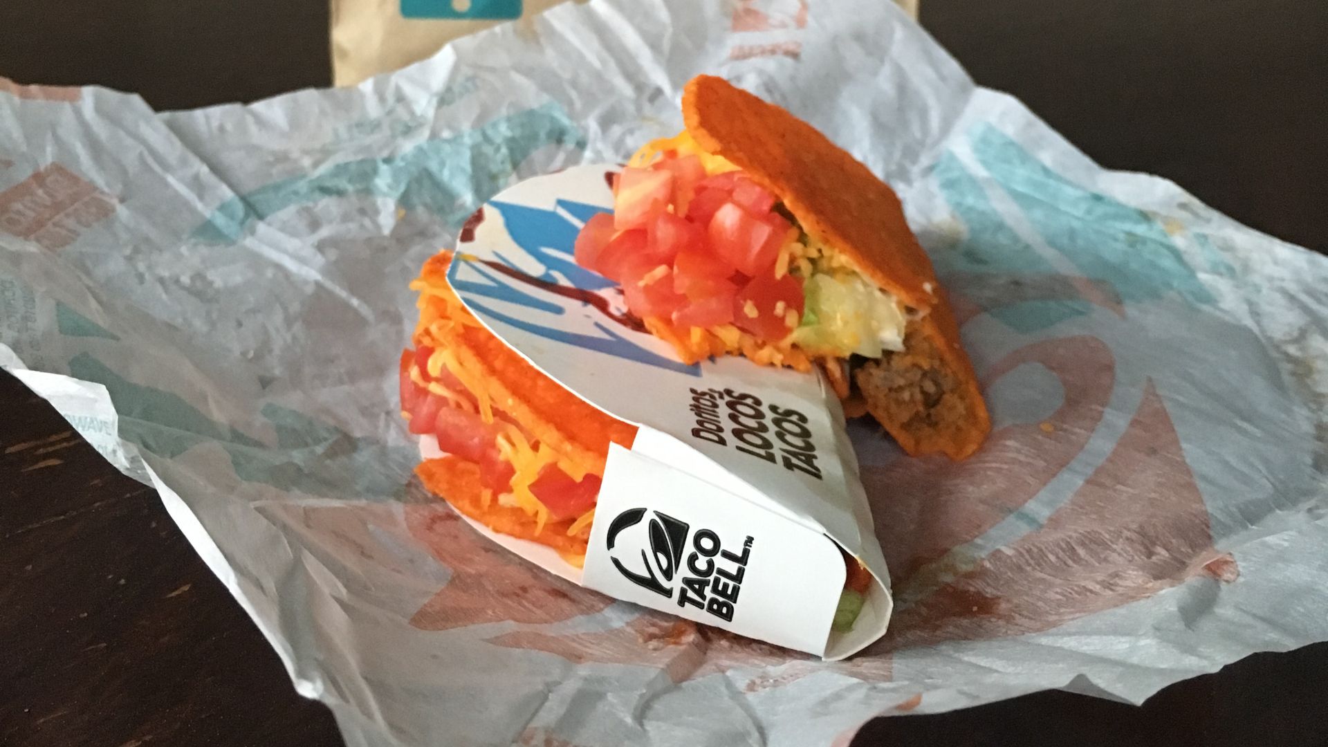 10 Disgusting Taco Bell Items To Avoid & 10 We’ll Order Every Time