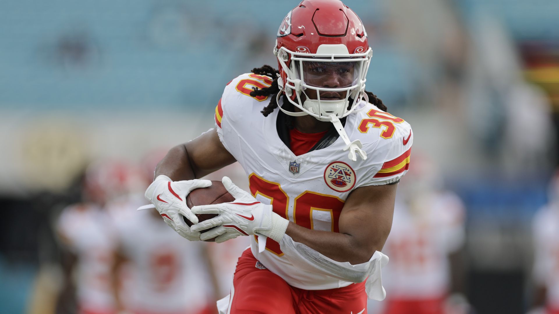 Chiefs make 2 more minor signings