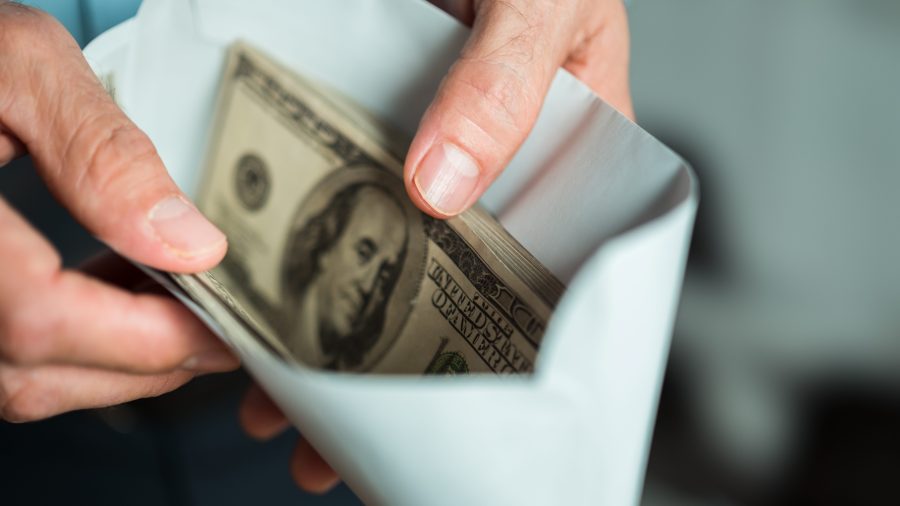 ‘Bank jugging’ on the rise in Southern California, police warn