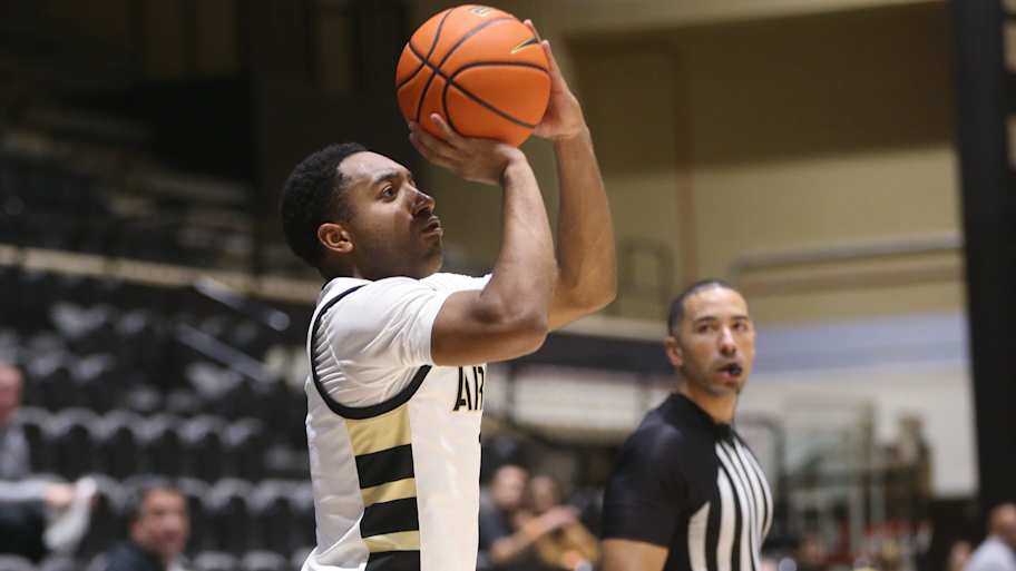 Army Basketball's Three-Game Winning Streak Has Them Sitting One Back ...