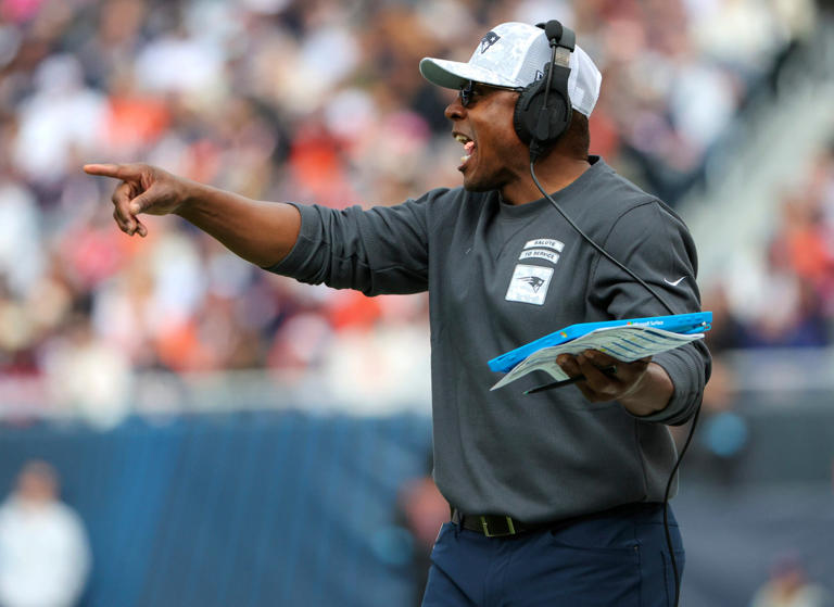 Patriots Hall of Famer joins NFC rival as coaching assistant