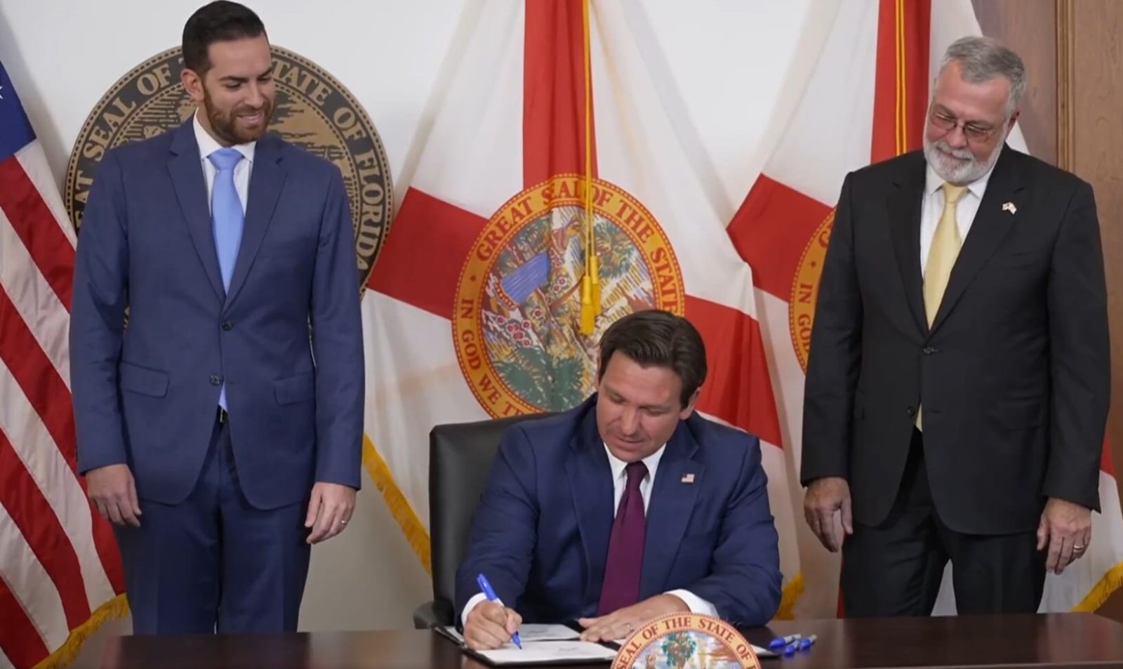 DeSantis signs immigration enforcement bills into law