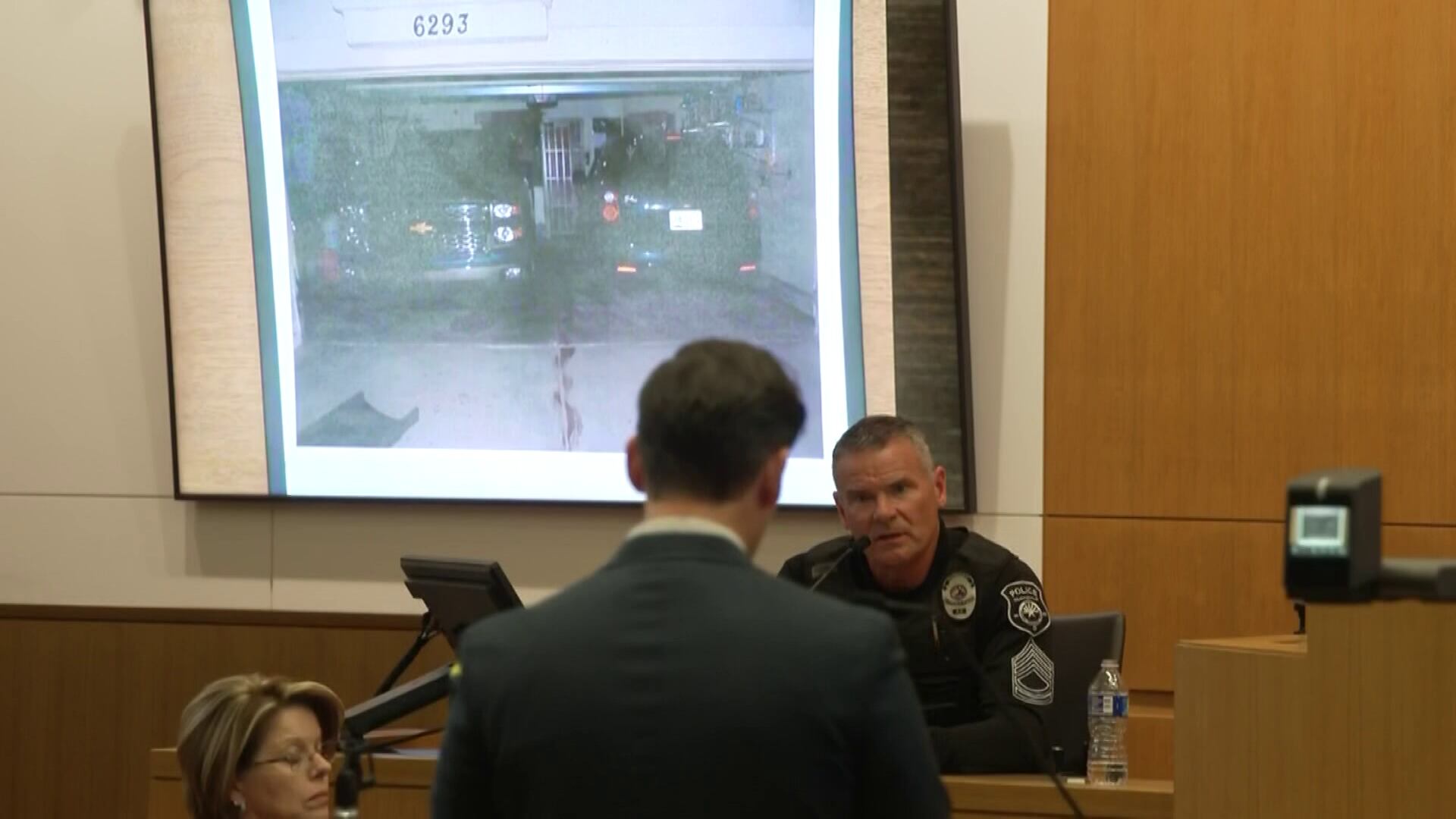 First officer to the scene takes stand in Glendale double-murder trial