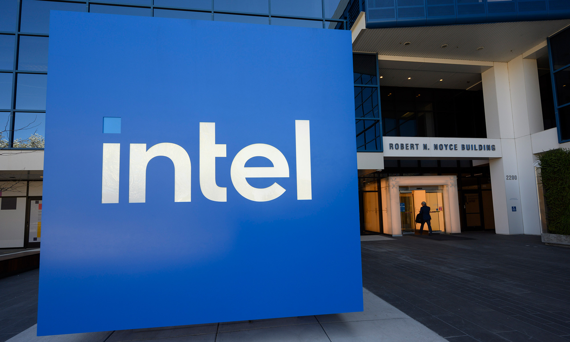 What Is Driving Intel Stock Higher?