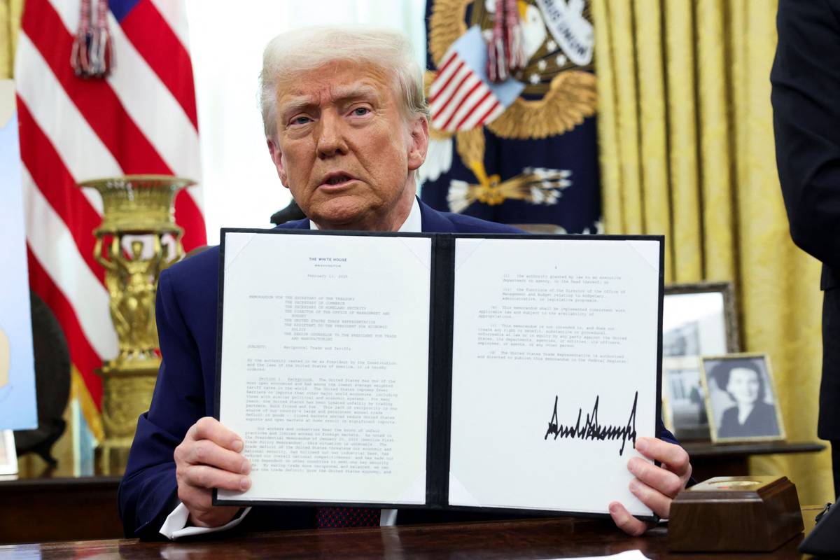 Trump assina ordem executiva para aplicar "tarifas recíprocas" com mira ...