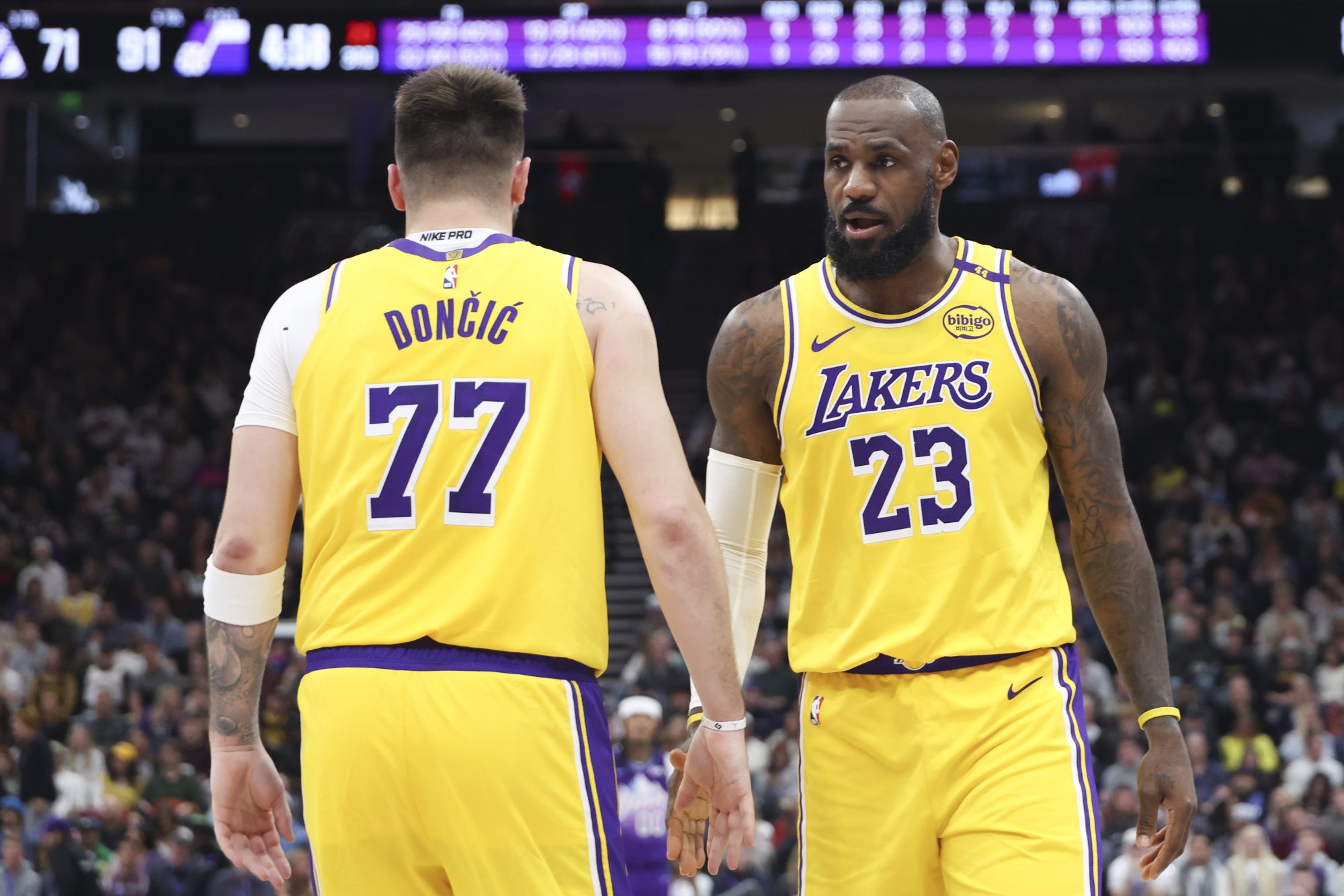 Luka Doncic off to uneven Lakers beginning as ‘out of shape’ talk festers