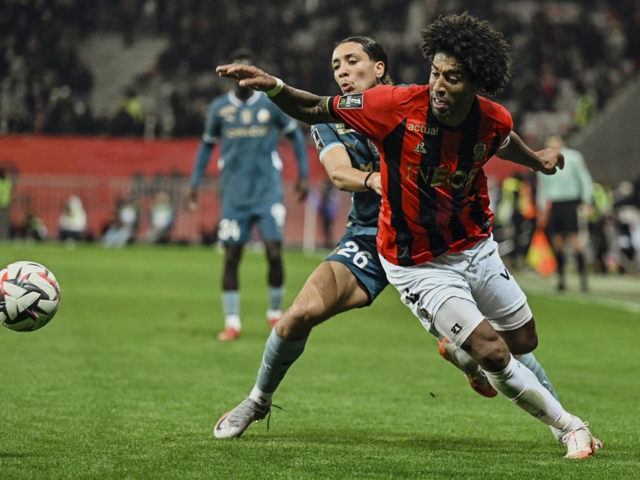 Mit 41 Jahren: Ex-Bundesligaprofi Dante verlängert in Nizza