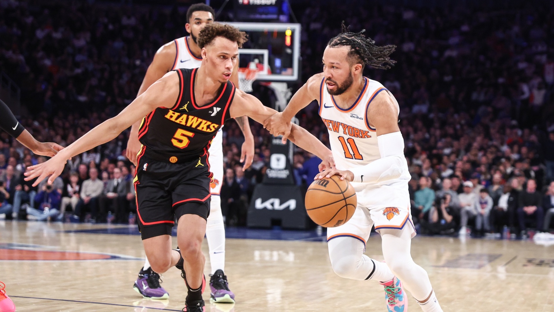 Knicks Edge Out Hawks in Thrilling 149-148 Overtime Win
