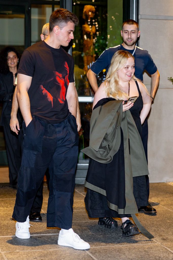 Nicola Coughlan, de 'Los Bridgerton', confirma su relación con Jake ...