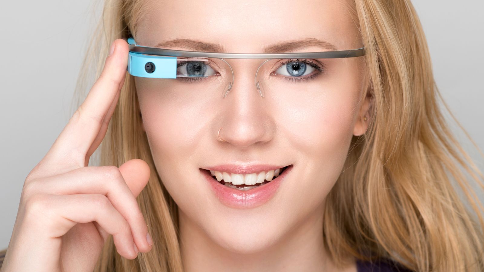 The Evolution of Smart Glasses in 2025