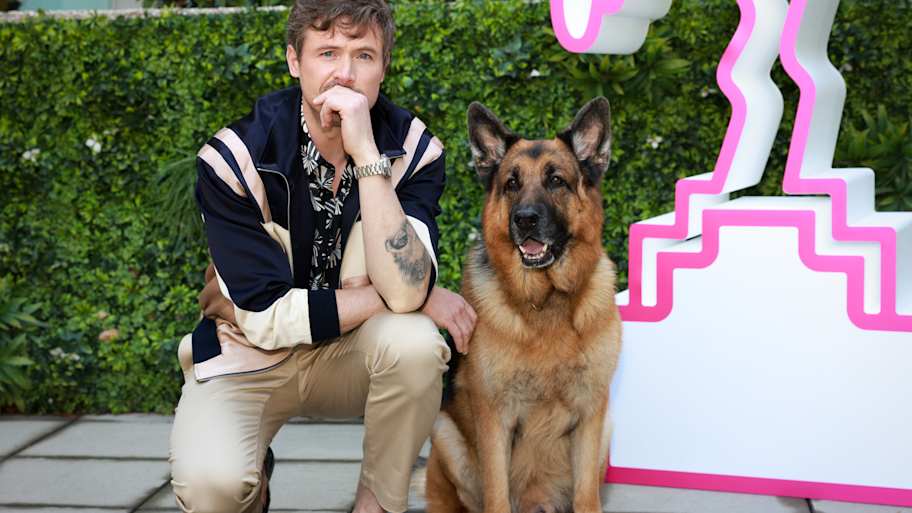 Cast, crew, and fans mourn the loss of an important part of Hudson and Rex