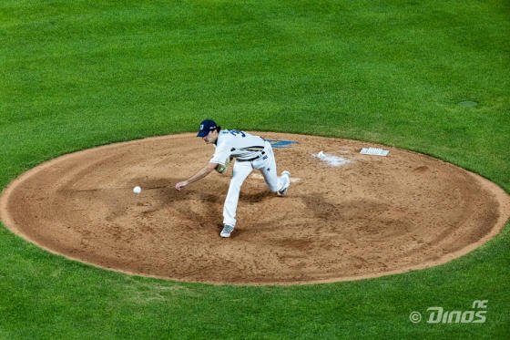 '무려 ML 18개 구단이 군침' KBO 에이스→마침내 SD와 1+1년 계약, 그런데 오히려 한국보다 돈이 적다니...