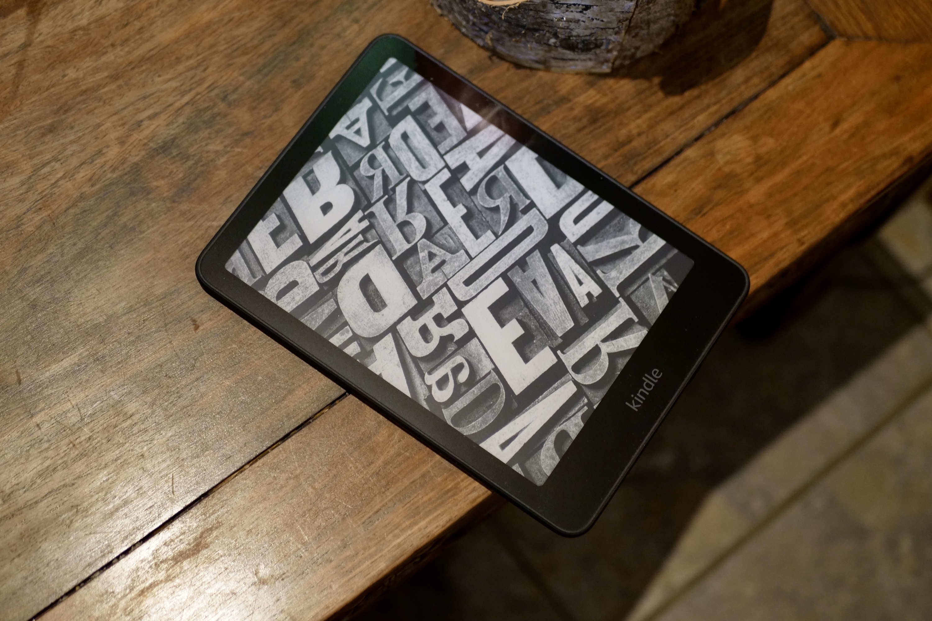 The Kindle Paperwhite just got a rare discount for Presidents’ Day