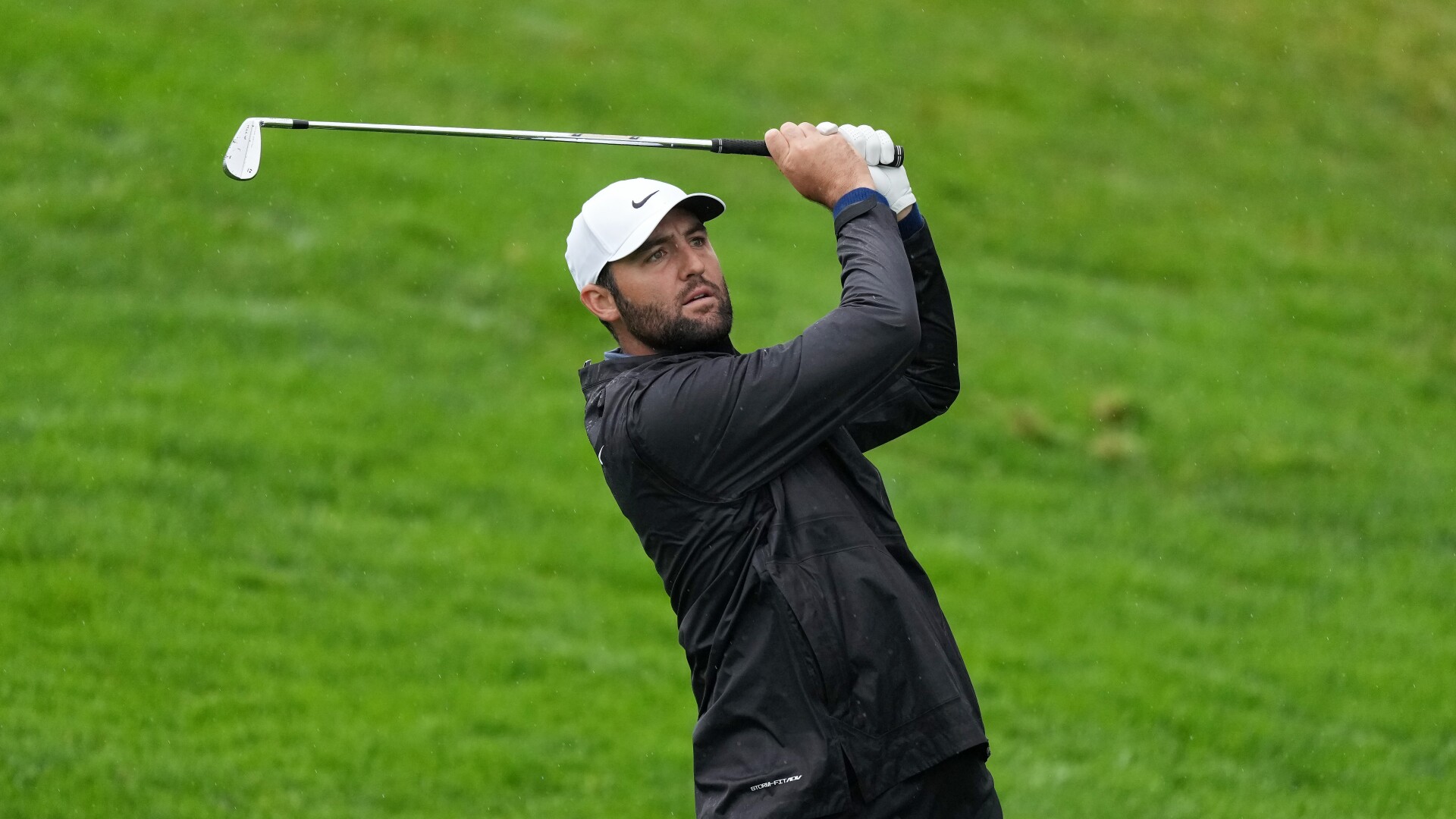 Rain or shine, Torrey Pines is always a test