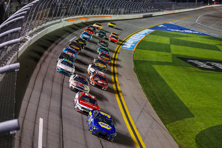 NASCAR Daytona qualifying live results: Cup Series sets starting lineup
