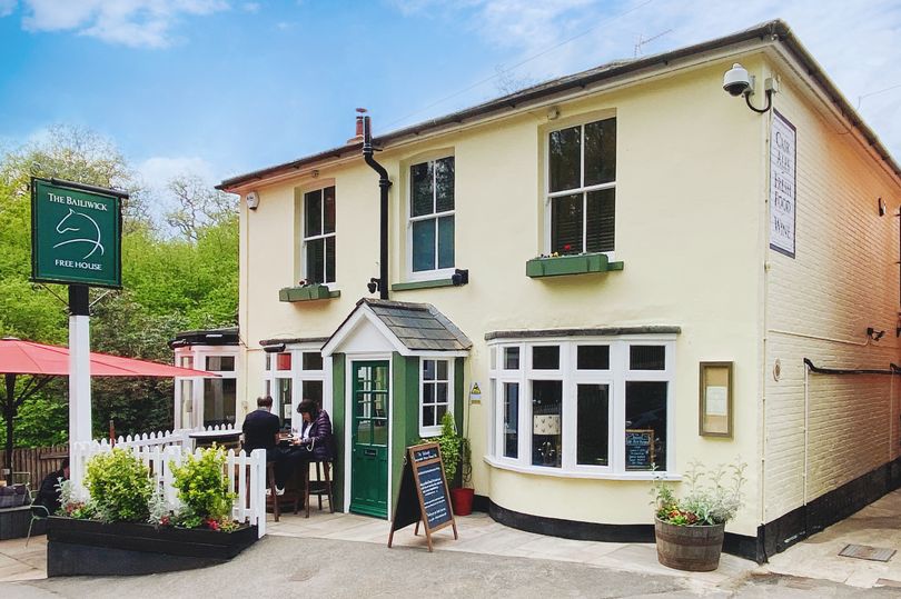 The Surrey pubs and restaurants that narrowly missed out on Michelin ...