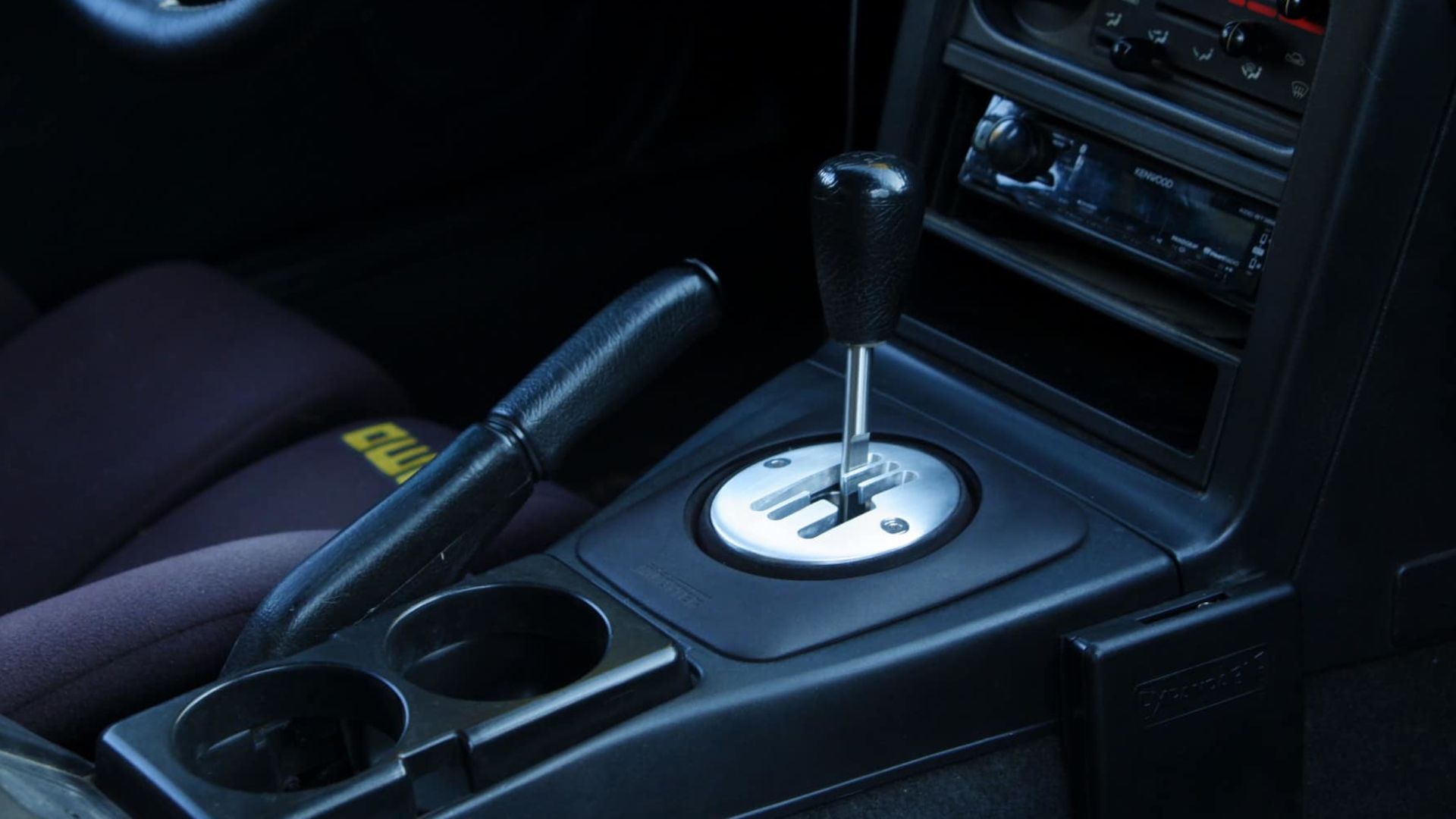 Minottek's Gated Manual Shifter Is Perfect Mazda MX-5 Jewelry