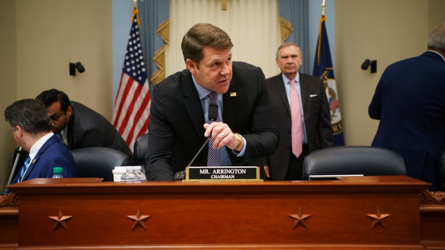 House panel advances budget resolution after marathon meeting