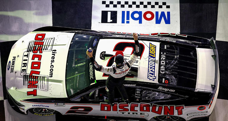 Bubba Wallace, Austin Cindric win Duel races; Allgaier, LaJoie race ...