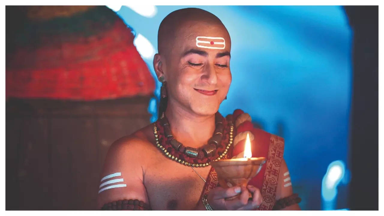 Krishna Bharadwaj: Male actors rarely get substantial roles on television