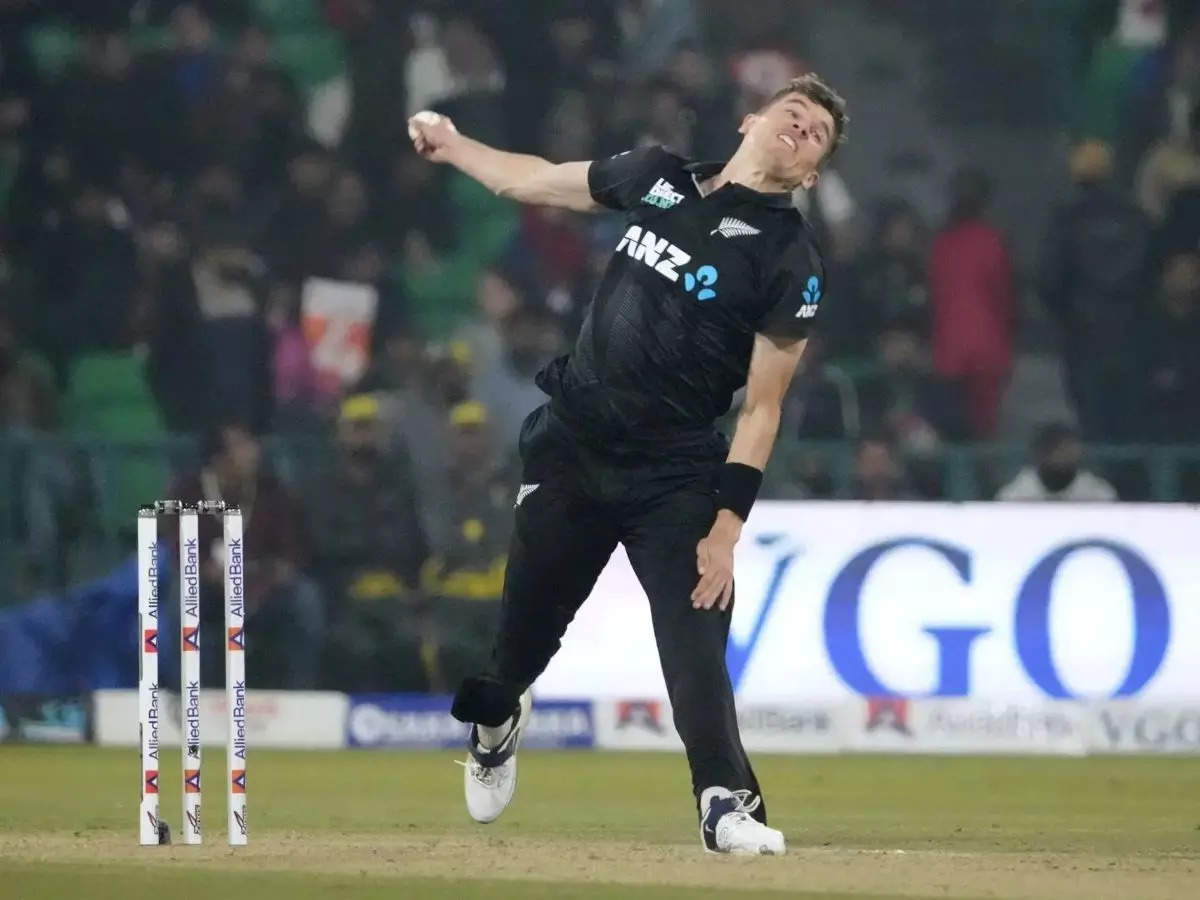 New Zealand suffer a blow before Champions Trophy, Ben Sears ruled out with hamstring injury