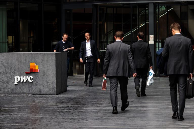 From McKinsey to PwC, here's how elite consulting firms are racing to ...