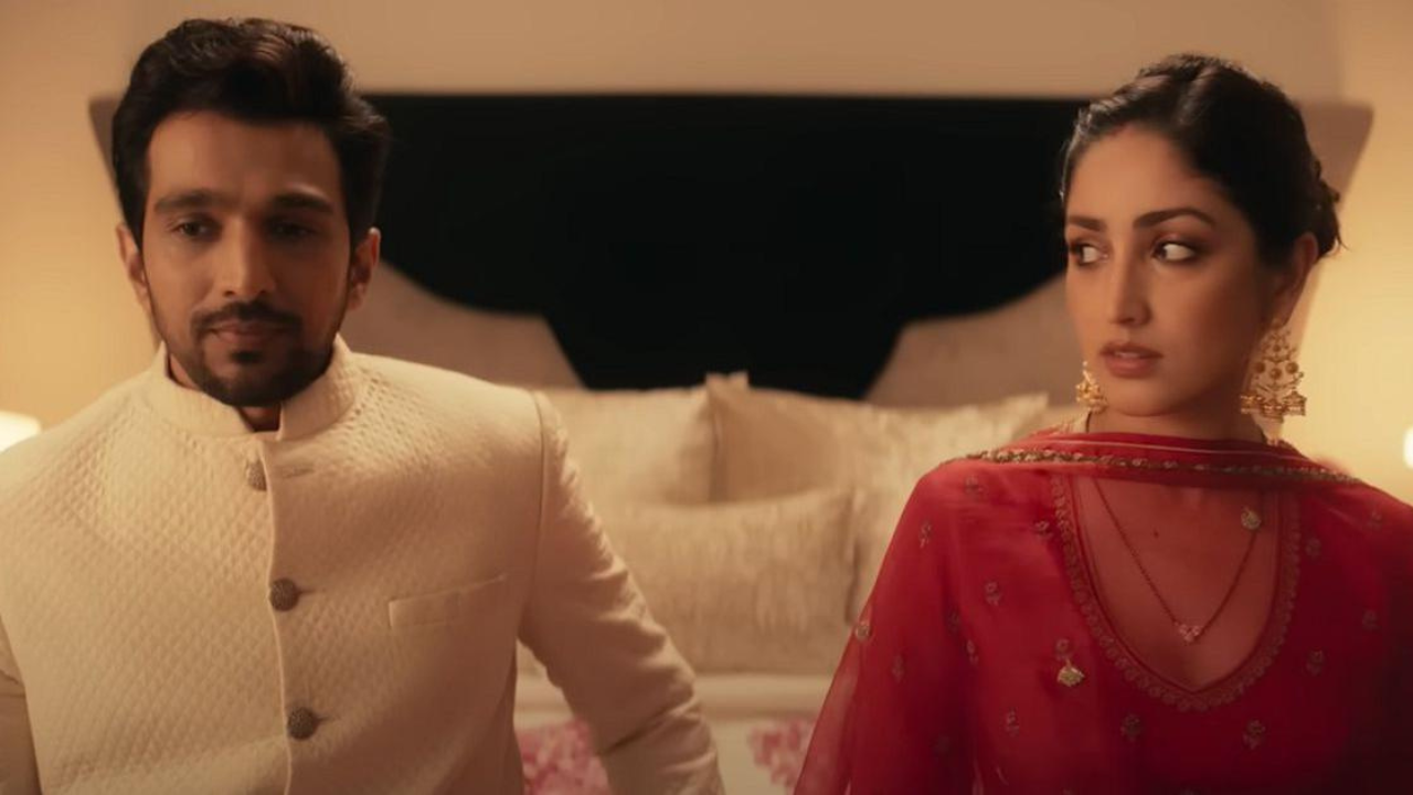 Netflix Dhoom Dhaam Review: Yami Gautam, Pratik Gandhi's film is a sharp comedy yet predictable