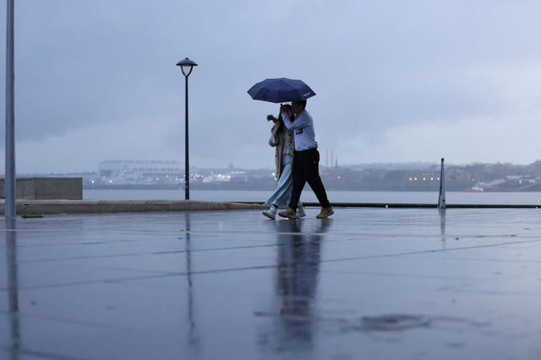 Full list of areas in UK under yellow weather warning as 'severe' alert ...