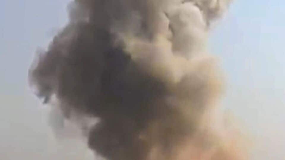 Pakistan terror attack: Nine people dead, six injured in an IED bomb ...