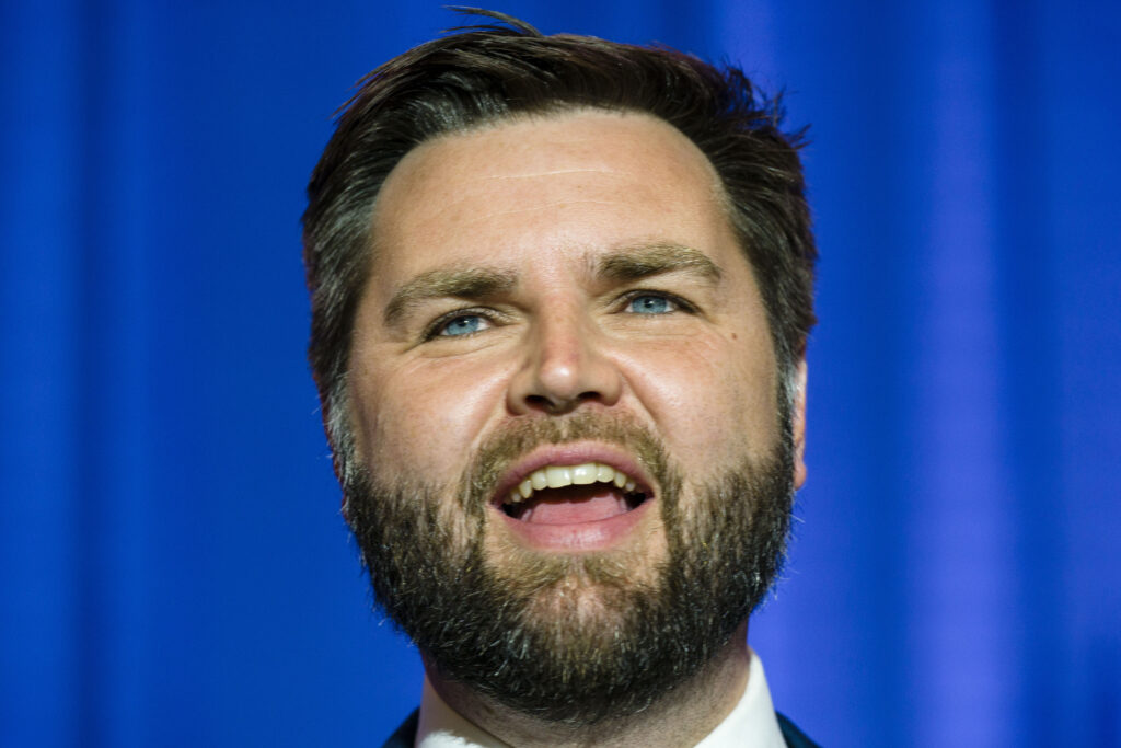 Trump belast JD Vance met uitbannen van ‘verdeeldheid zaaiende verhalen ...