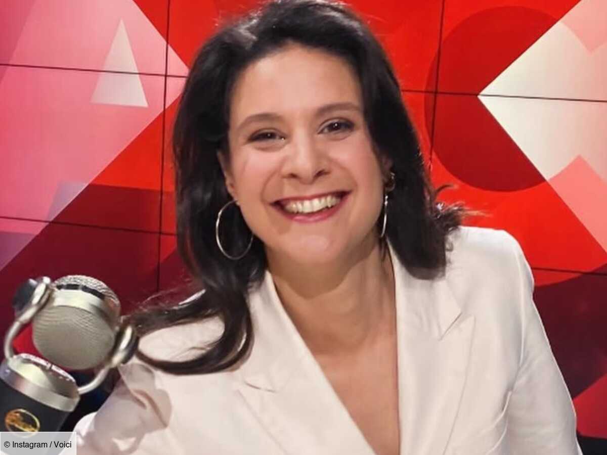 Apolline de Malherbe : en robe en cuir sur BFM TV, elle adopte le look ...