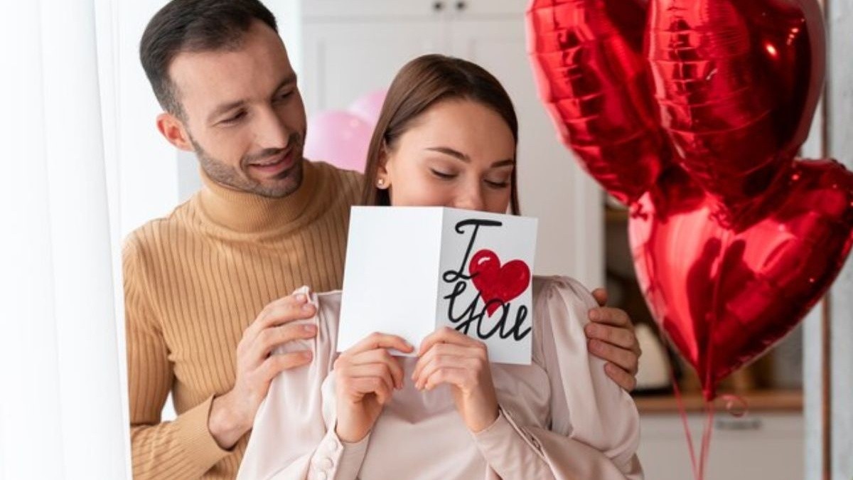 10 Short Poems to Show My Love to My Partner on February 14th