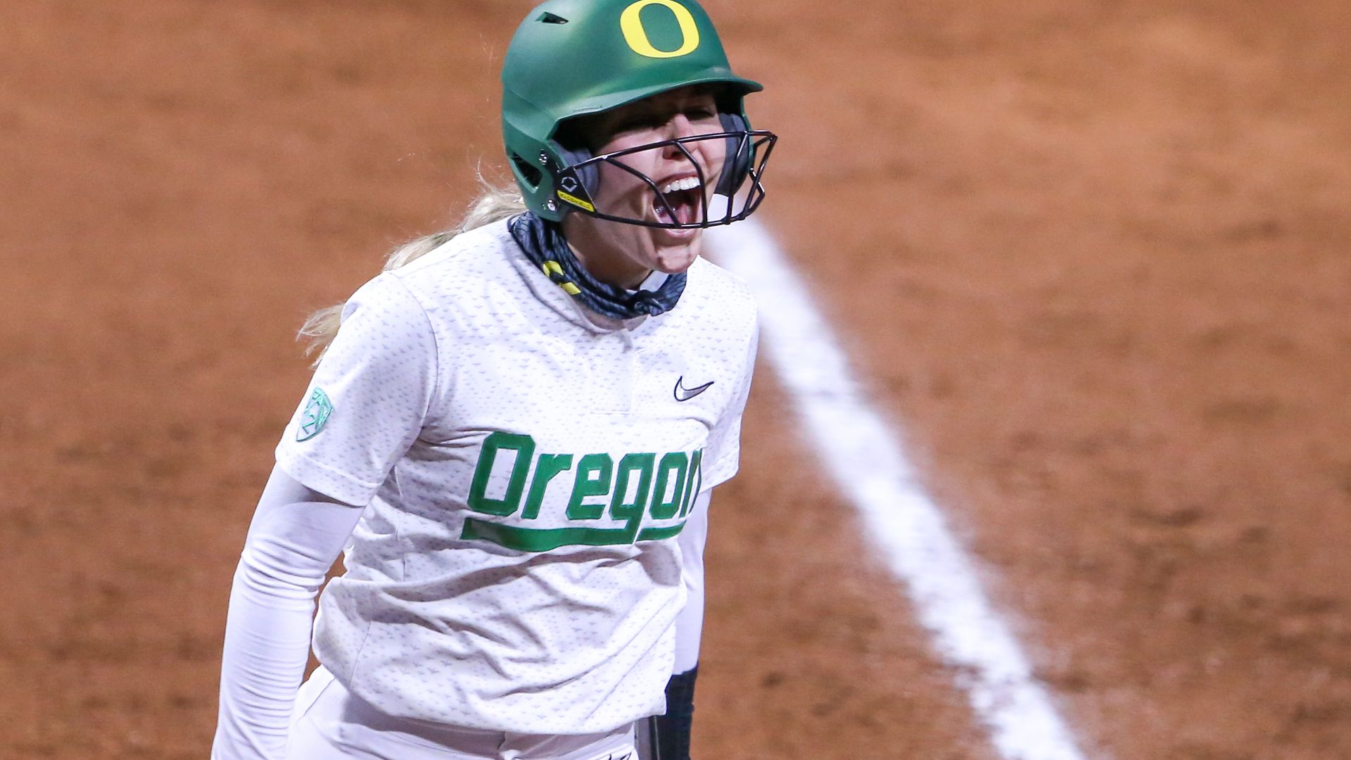 Softball Recap: Littlewood Classic Game 1