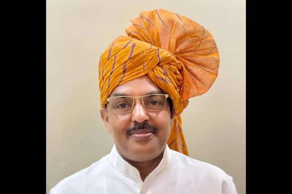 Former Rajasthan CM Shiv Charan Mathur's daughter seeks apology from ...