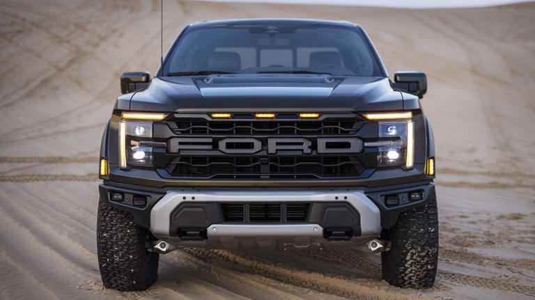 7 Of The Most Powerful Ford Crate Engines, Ranked By Horsepower