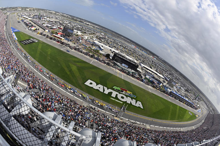 Daytona 500 line-up set