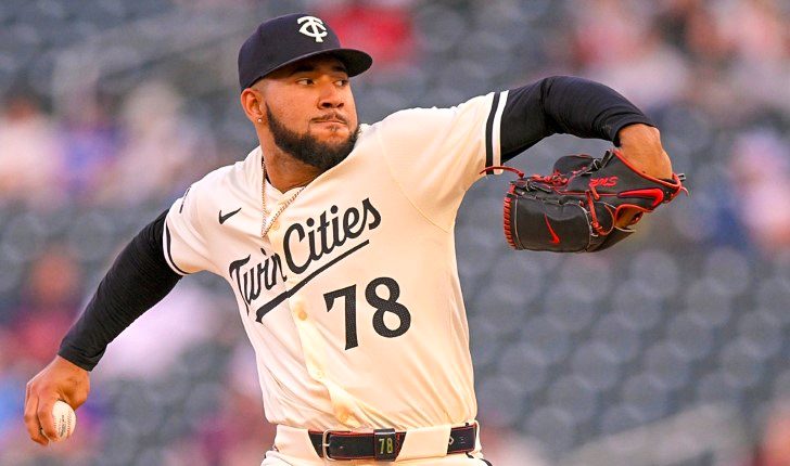 Simeon Woods Richardson Leading Candidate For Fifth Starter