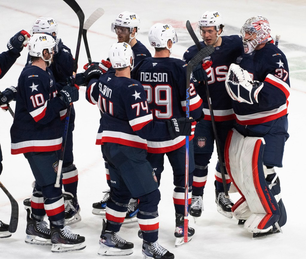 Why Sean McDonough keeps getting pulled from ESPN hockey broadcasts