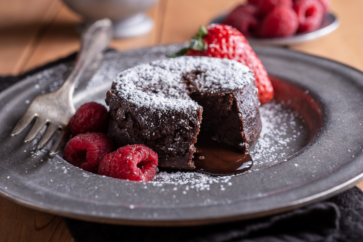 How to Make the Best-Ever Chocolate Lava Cake Using a Boxed Cake Mix