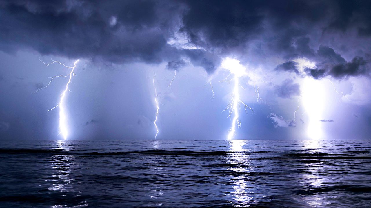 280 lightning strikes per hour – the mystery of Lake Maracaibo