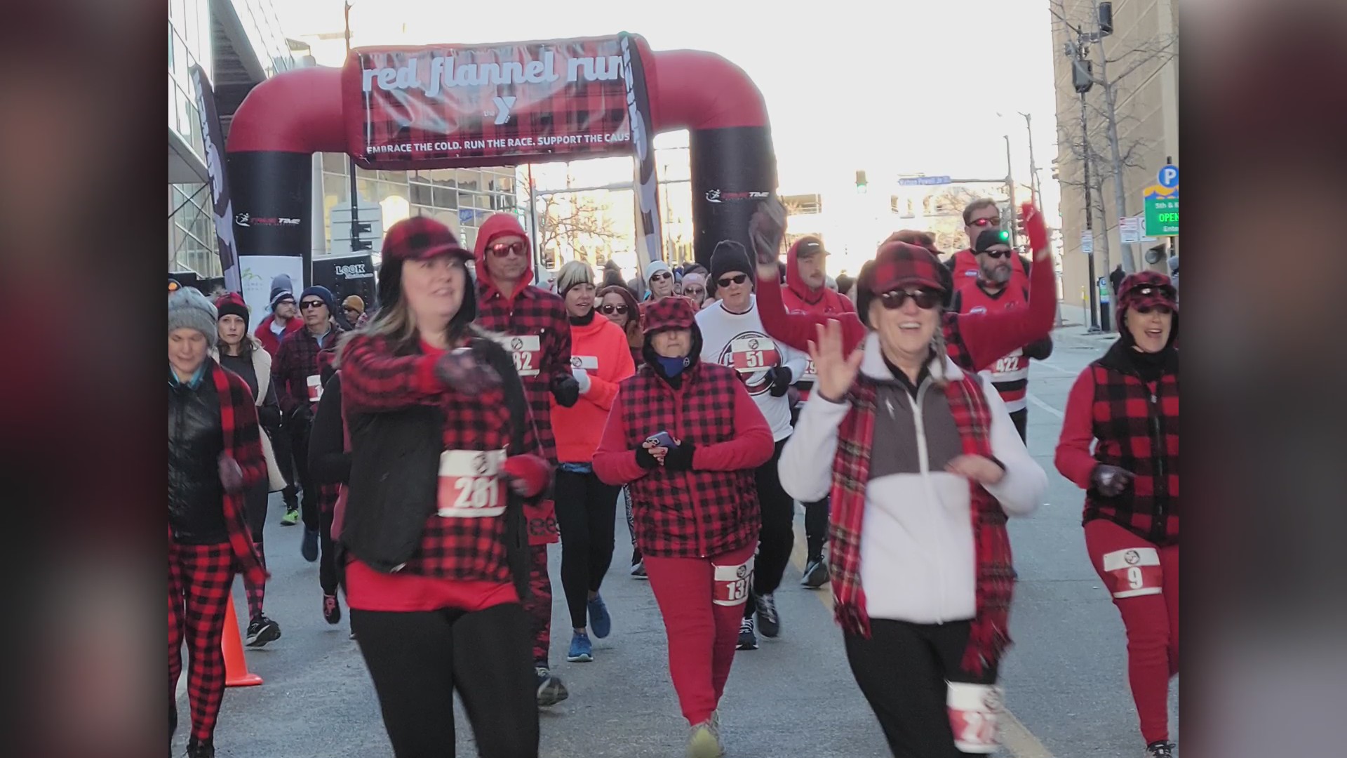 2025 Red Flannel Run kicks off and gives back