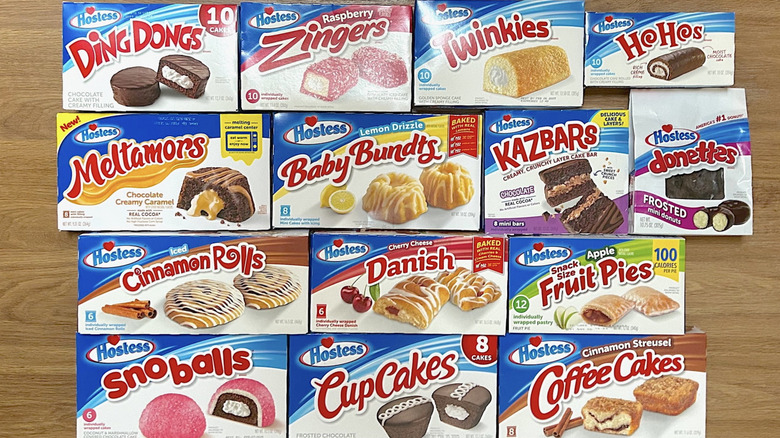 These Tiny Cakes Are Hands Down The Best Hostess Brand Snack
