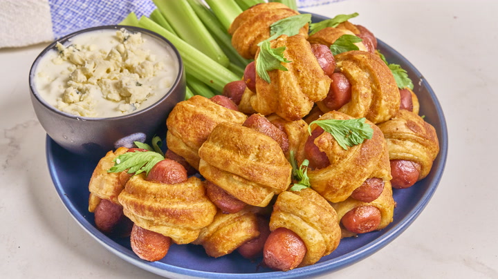 How to Make Buffalo Pigs in a Blanket