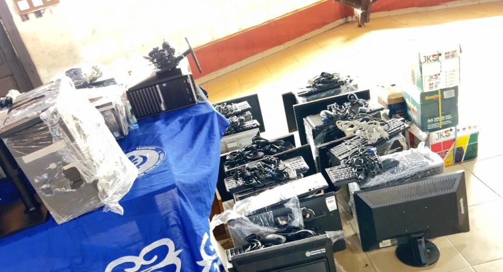 CNC presents 28 computers to its district offices in the Ashanti Region