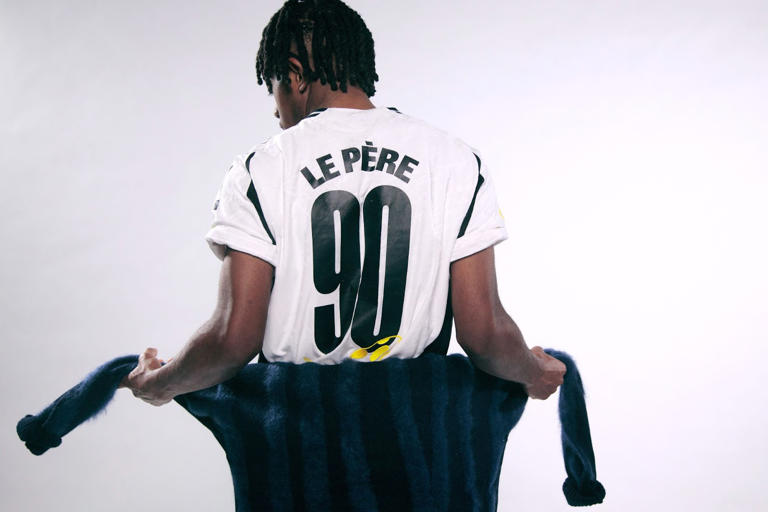 Essence Fashion Digest: Issa Rae Stars In Stuart Weitzman Campaign ...