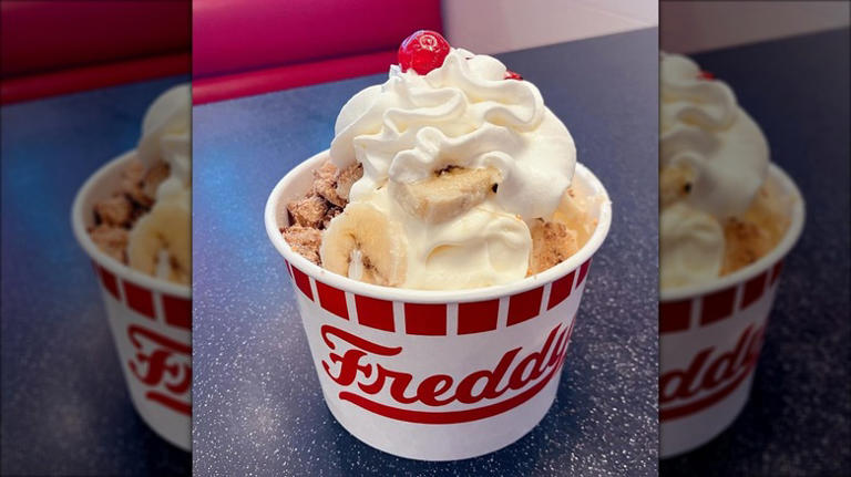 The Fast Food Chain With An Entire Menu For Frozen Custard