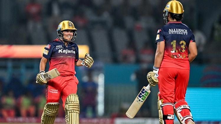 WPL 2025: Richa Ghosh, Ellyse Perry's robust fifties helps RCB down GG by six wickets in opener ...